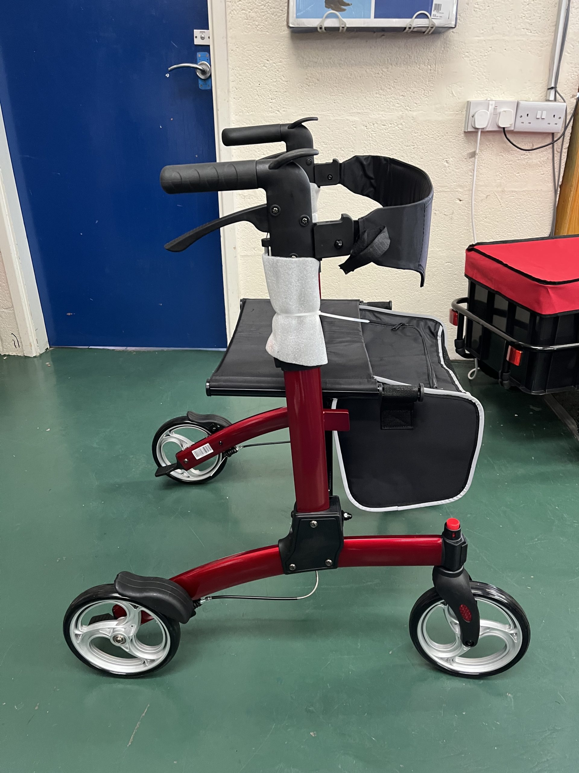 Dash Fold Down Rollator - DSL Mobility