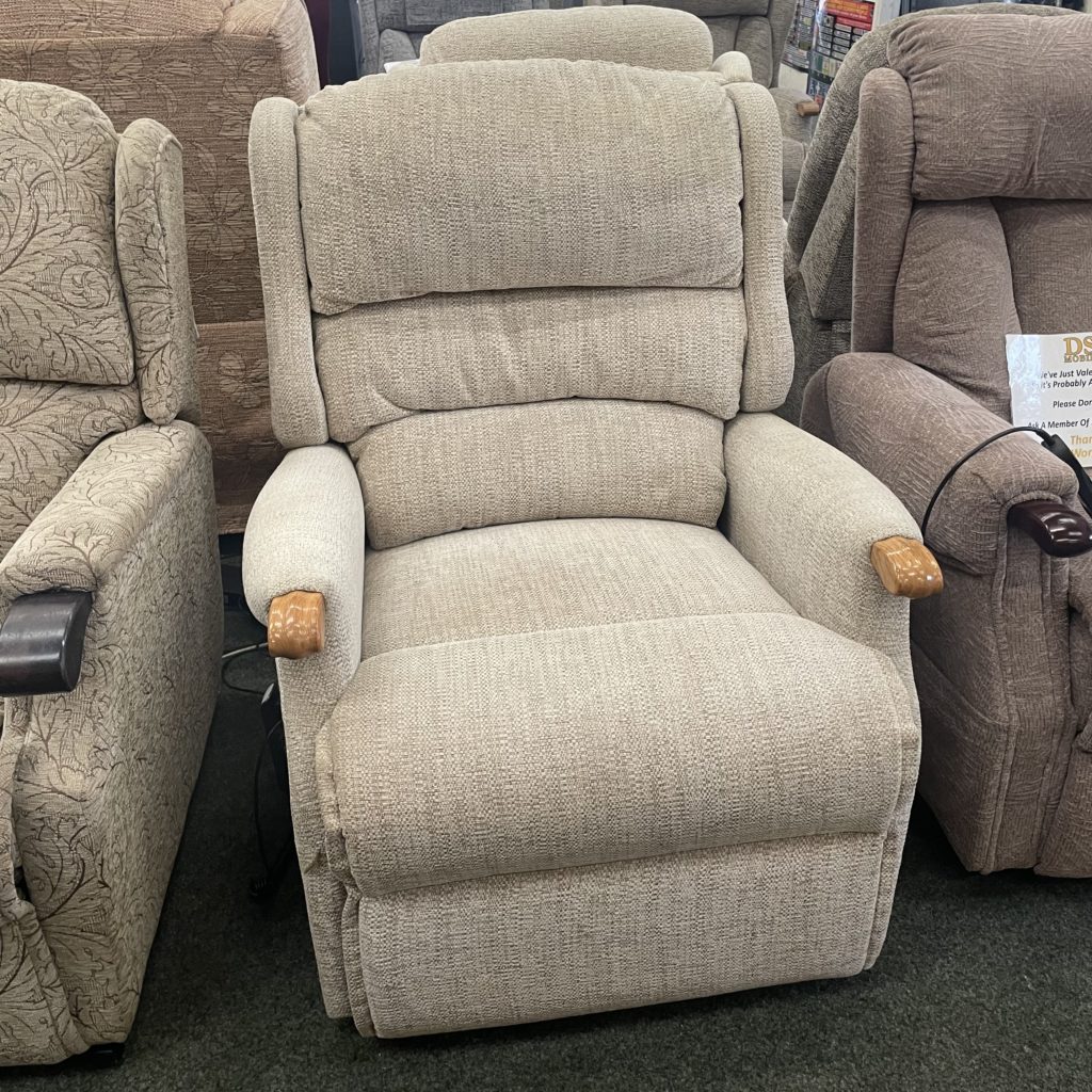 Reconditioned Rise & Recliners Archives - DSL Mobility